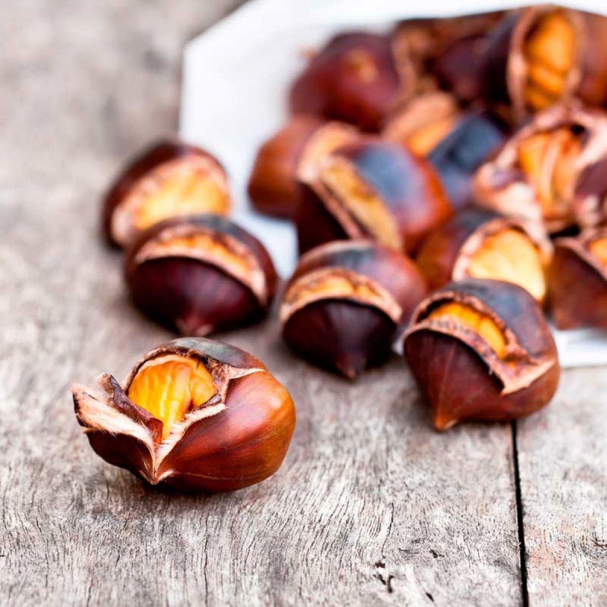 3 formas simples e rápidas para Assar Castanhas