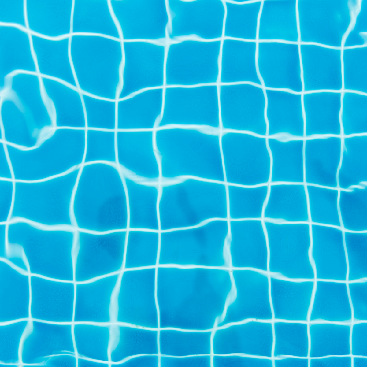10 problemas comuns em piscinas e como resolvê-los